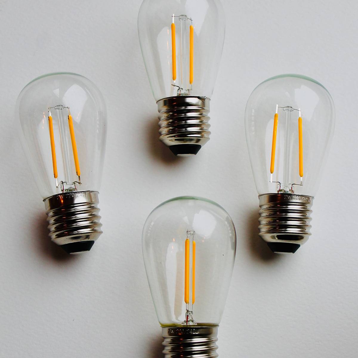 How and why you should lube your light bulbs. - Curbly