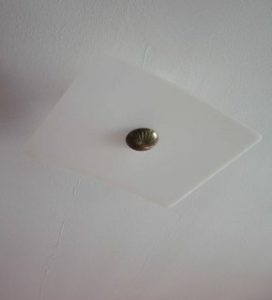 8 Ways to Cover Ugly Light Fixtures - Curbly