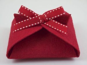 Make a Folded Felt Gift Box - Curbly