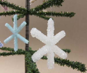 How-To: Make Borax Crystal Snowflake Ornaments - Curbly