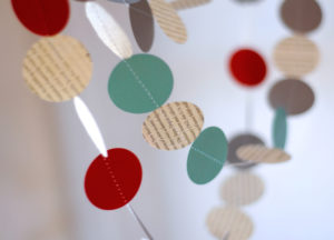 How To: Make Modern Paper Holiday Garland (on the Cheap!) - Curbly