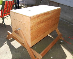 Roundup: 5 DIY Backyard Composting Solutions - Curbly