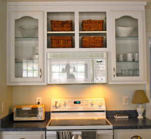 How To: 5 Fast and Inexpensive Ways to Refresh Your Kitchen Cabinets ...