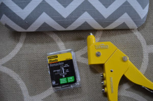 How To: Easy DIY Folding Chair Makeover - Curbly