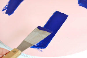 How to: Make Abstract Art with a Paint Scraper - Curbly