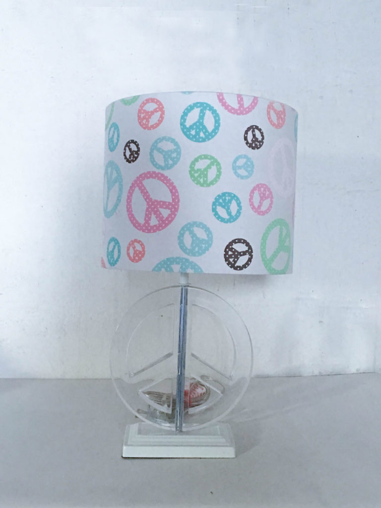 How To: DIY Rock Crystal Lamp Using Borax - Curbly