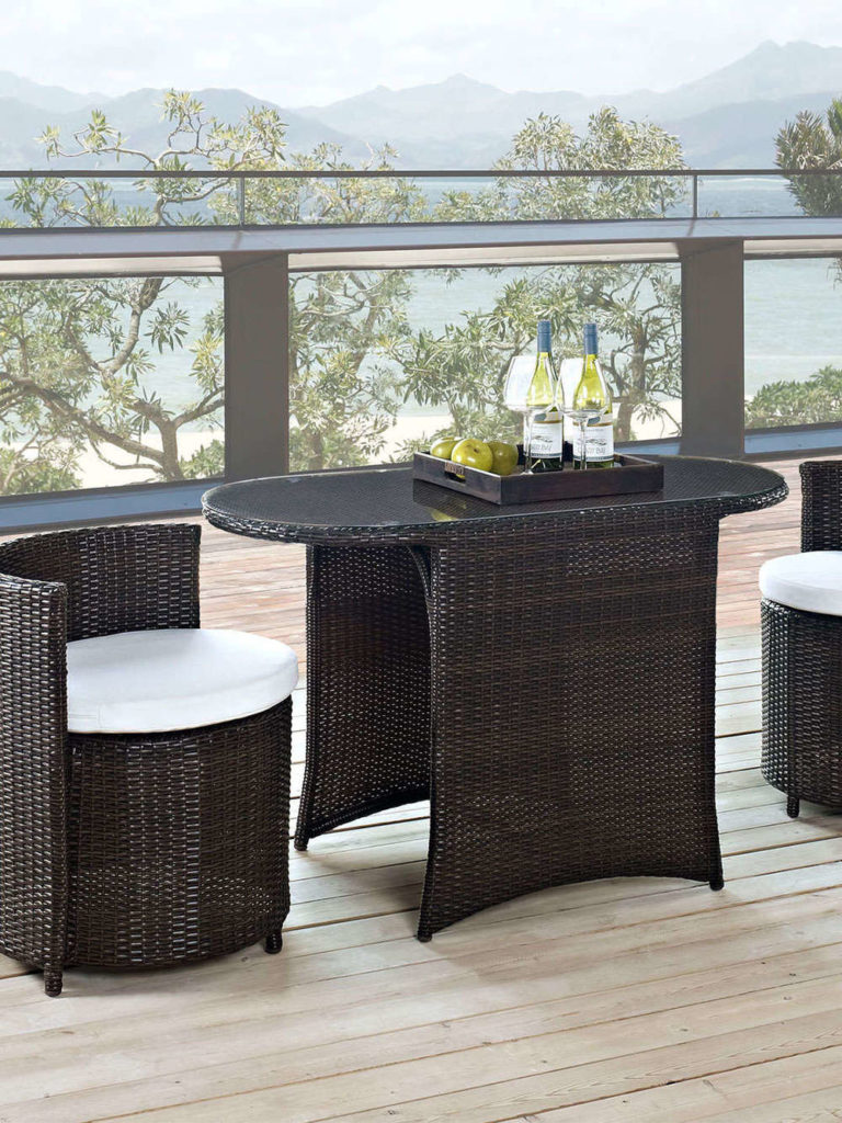 Shopping Guide: 10 Space-Saving Outdoor Dining Tables - Curbly