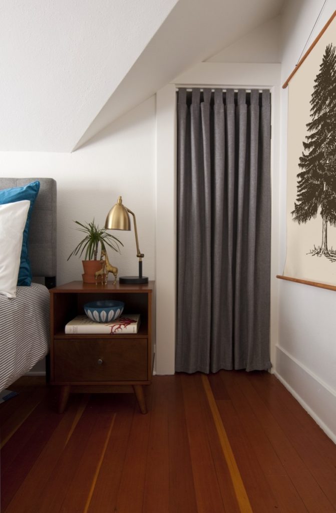 Before and After: An Empty Guest Room Becomes a Clean and Cozy ...