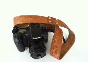 Roundup: 12 Simple and Easy DIY Camera Straps - Curbly