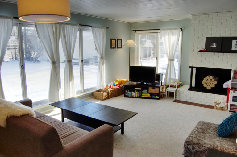 Take a Look Inside this Clean, Modern Living Room Makeover - Curbly