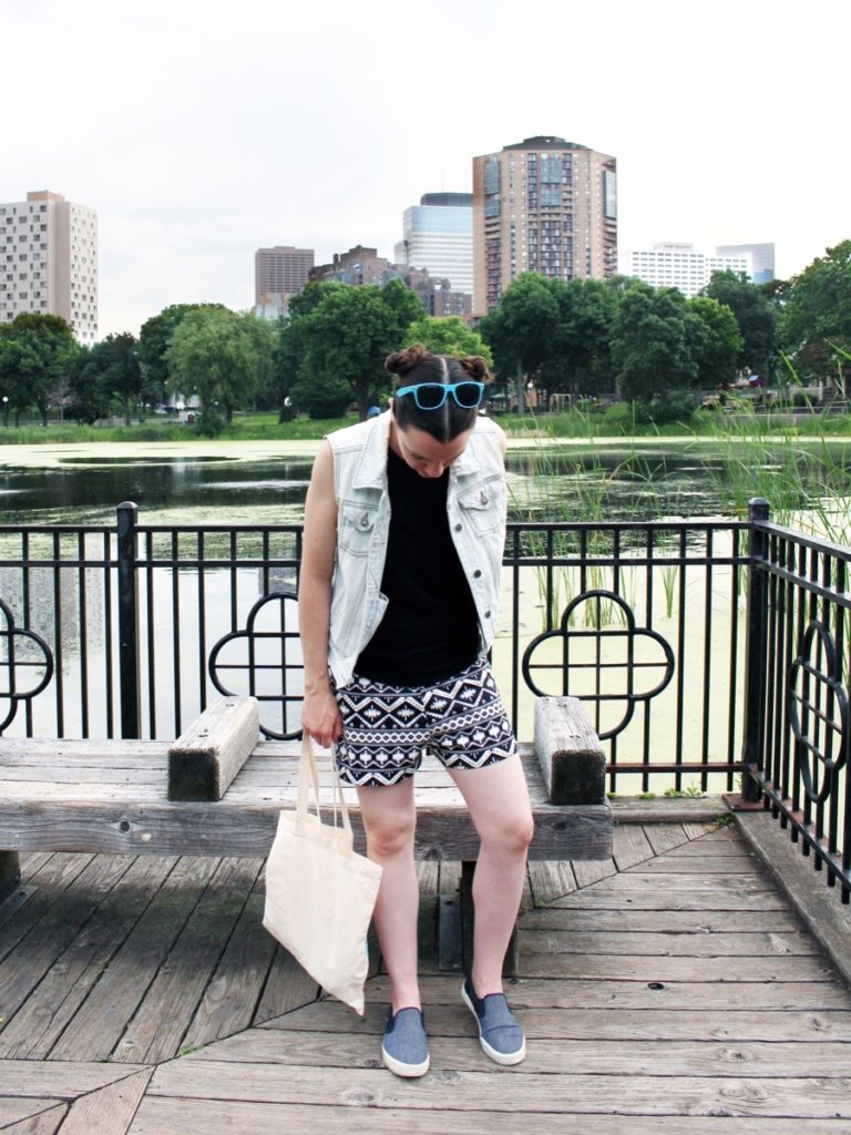 Sew Shorts Yourself Without a Pattern, and in Under an Hour!