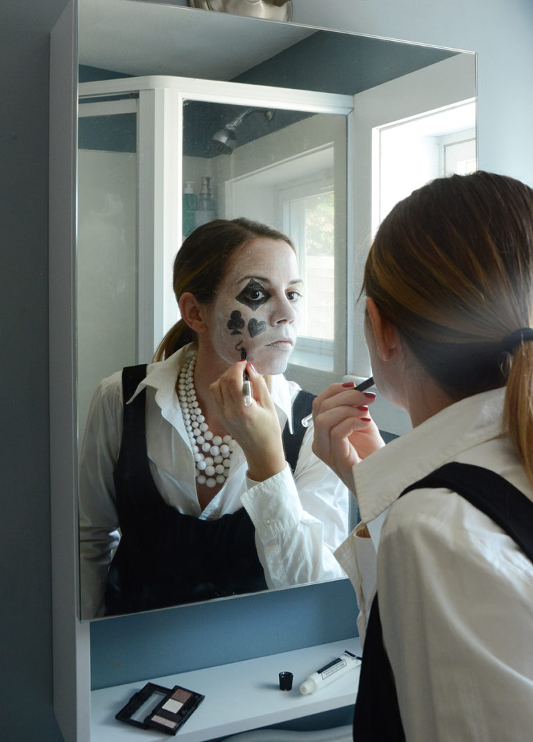 DIY "Poker Face" Halloween Costume - Curbly