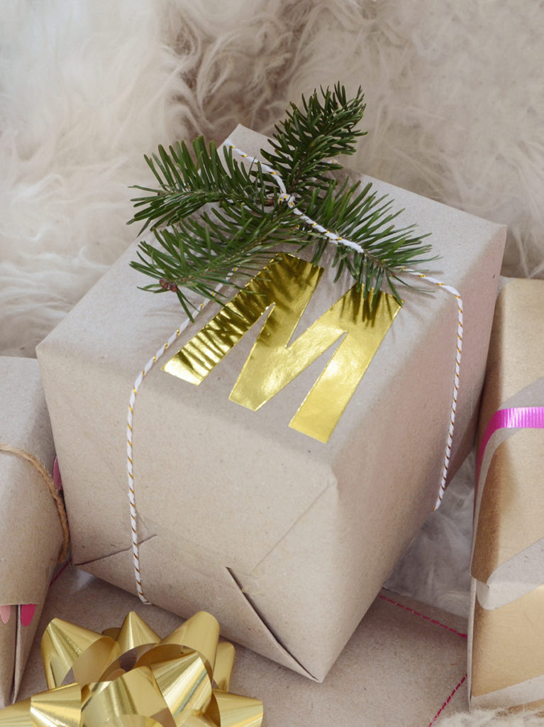 5 Creative Ways To Wrap Gifts With Kraft Paper - Curbly