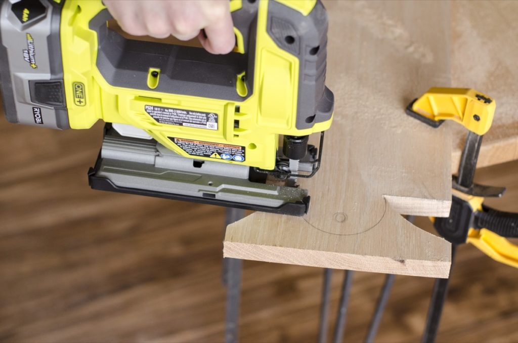 DIY Wood Cutting Board | An Easy Gift Idea You Can Have Done in a Day