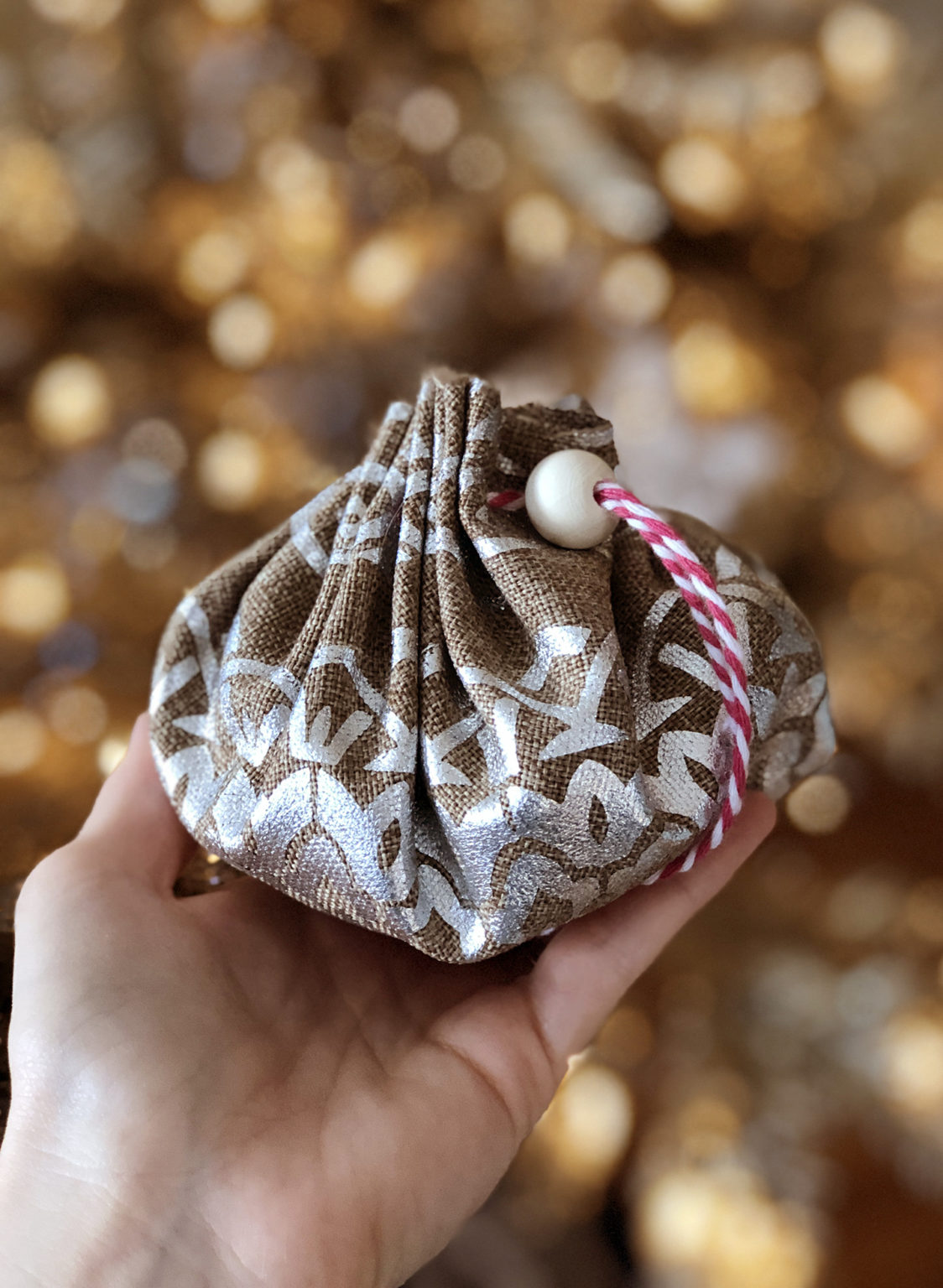 Easy DIY Reusable Cinch Pouch Gift Bag - Curbly