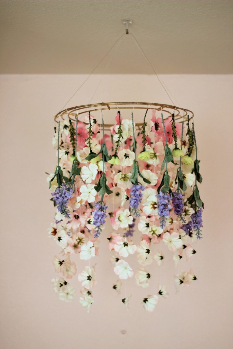 16 Floral DIYS To Get Your Home Ready For Spring - Curbly
