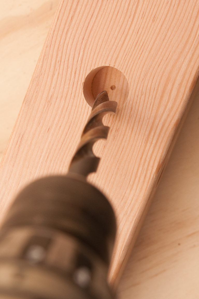 How to Build a Garage Workbench, with Plans