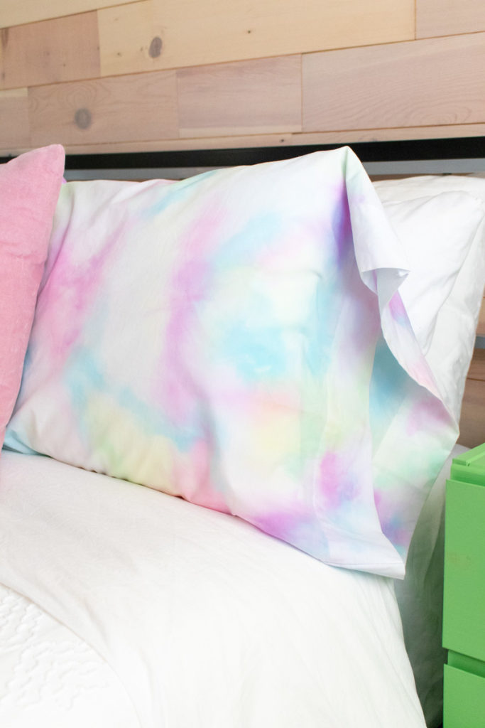 DIY Pillowcase | Watercolor Pillowcases that Match your Decor