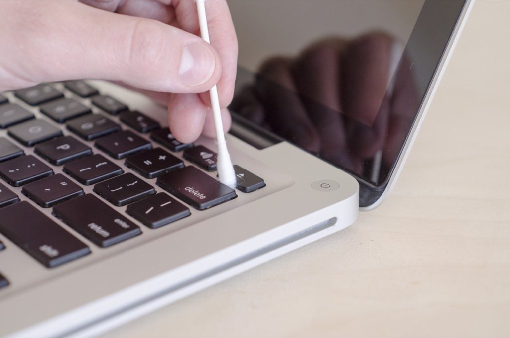 How to Clean Your Laptop
