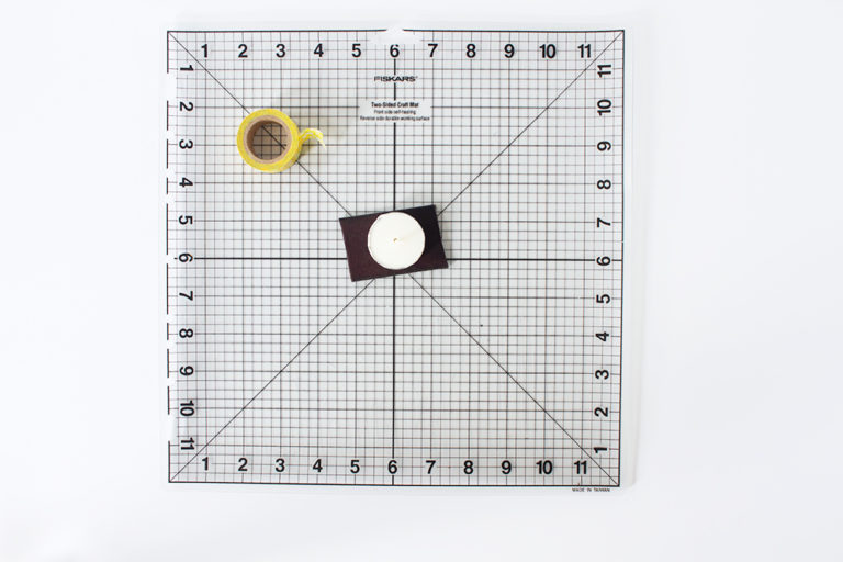 Make This! Minimal Leather Earrings - Curbly