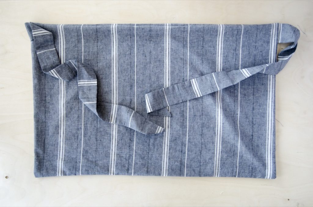 How to Make a Half Apron in Half an Hour