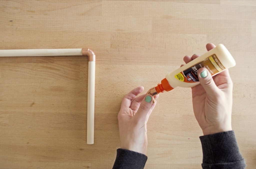 Make This: DIY Minimal Clothes Drying Rack