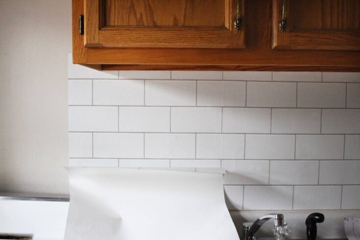 How to Install a Fake Apartment Friendly Backsplash
