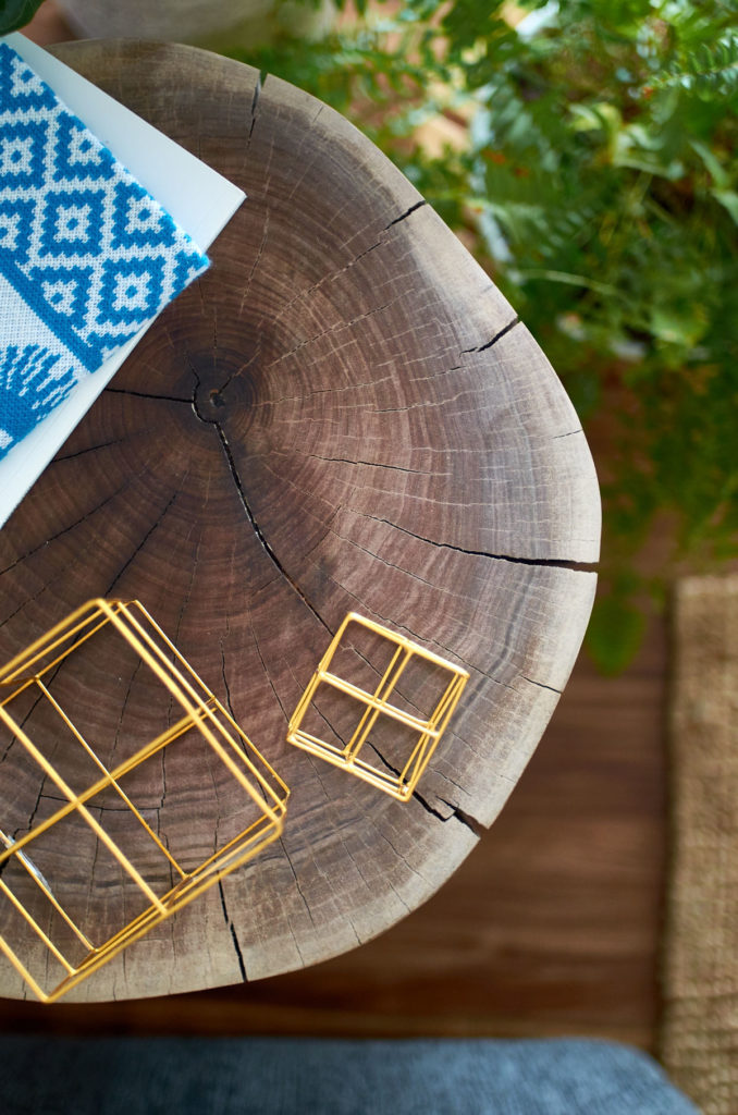 A Gorgeous Walnut Tree Stump Side Table - The Easy Way - Curbly