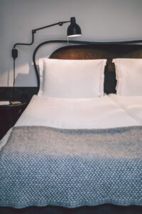 Creative Ways to Dress Your Bed + The Best Ways To Make Your Bed