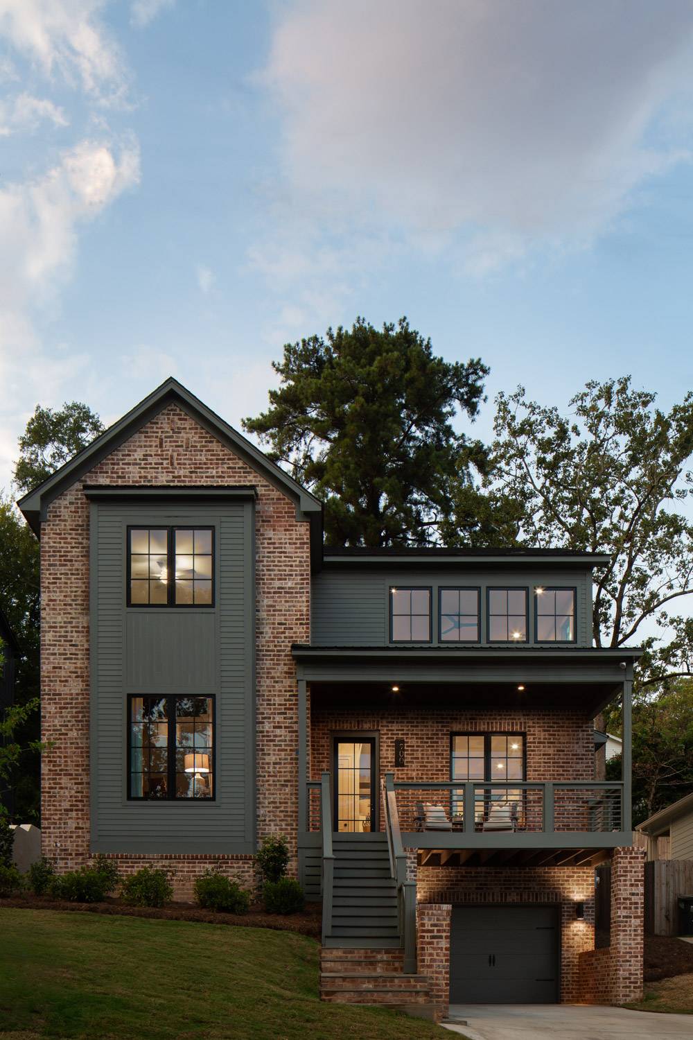 Paint it Black, Our 20 Favorite Dark Exterior House Colors - Curbly
