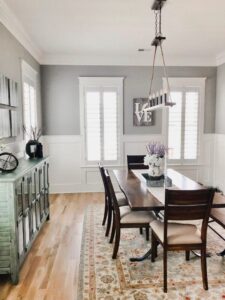 15+ Dining Room Wainscoting Ideas to Inspire Your Redesign - Curbly