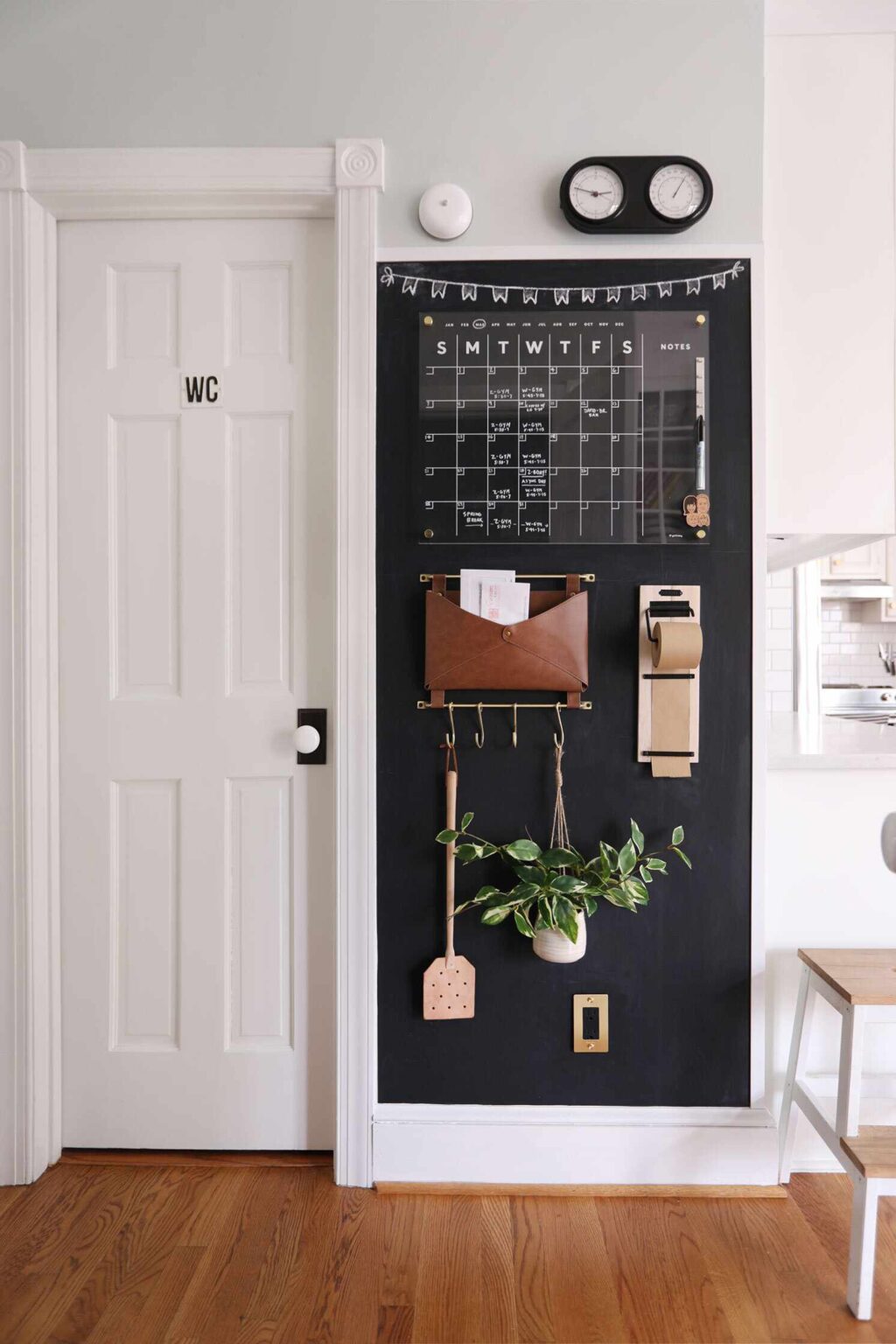 The Ultimate Guide to Command Strips: Creative Ways to Hang Art Without ...